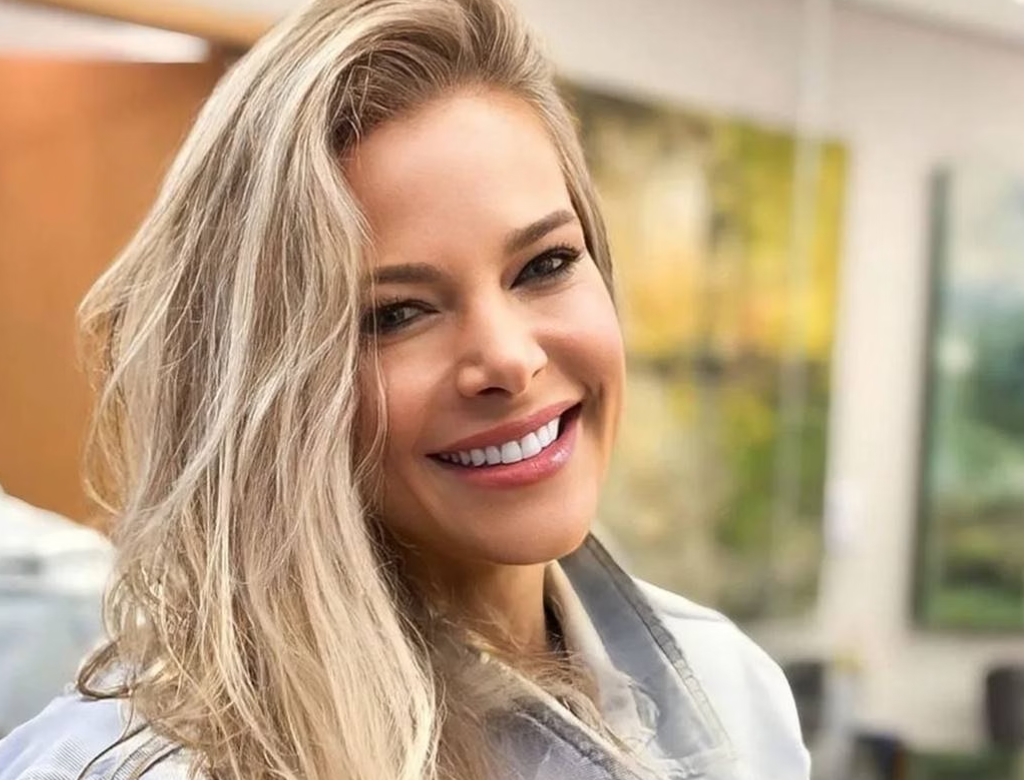 Jackeline Petkovic expõe barraco envolvendo Eliana: "Quebrou o camarim ...