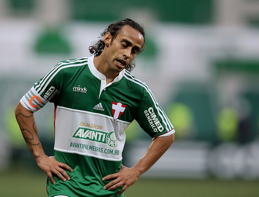 Jorge Valdivia, ídolo do Palmeiras, é preso no Chile: saiba o motivo ...