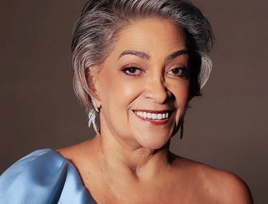 Morre a influenciadora Fernanda Britto aos 64 anos | Alfinetei