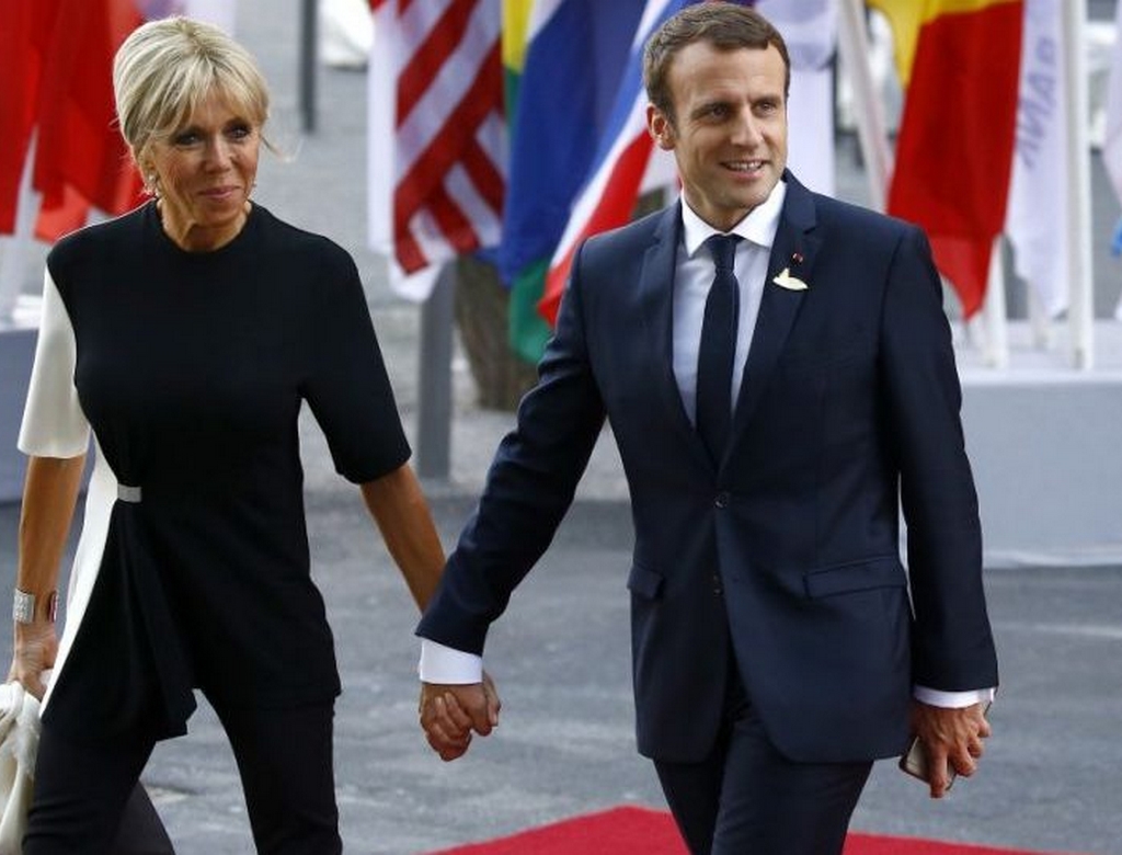 Após tapa, Macron e Brigitte são vistos de mãos dadas; veja vídeo ...